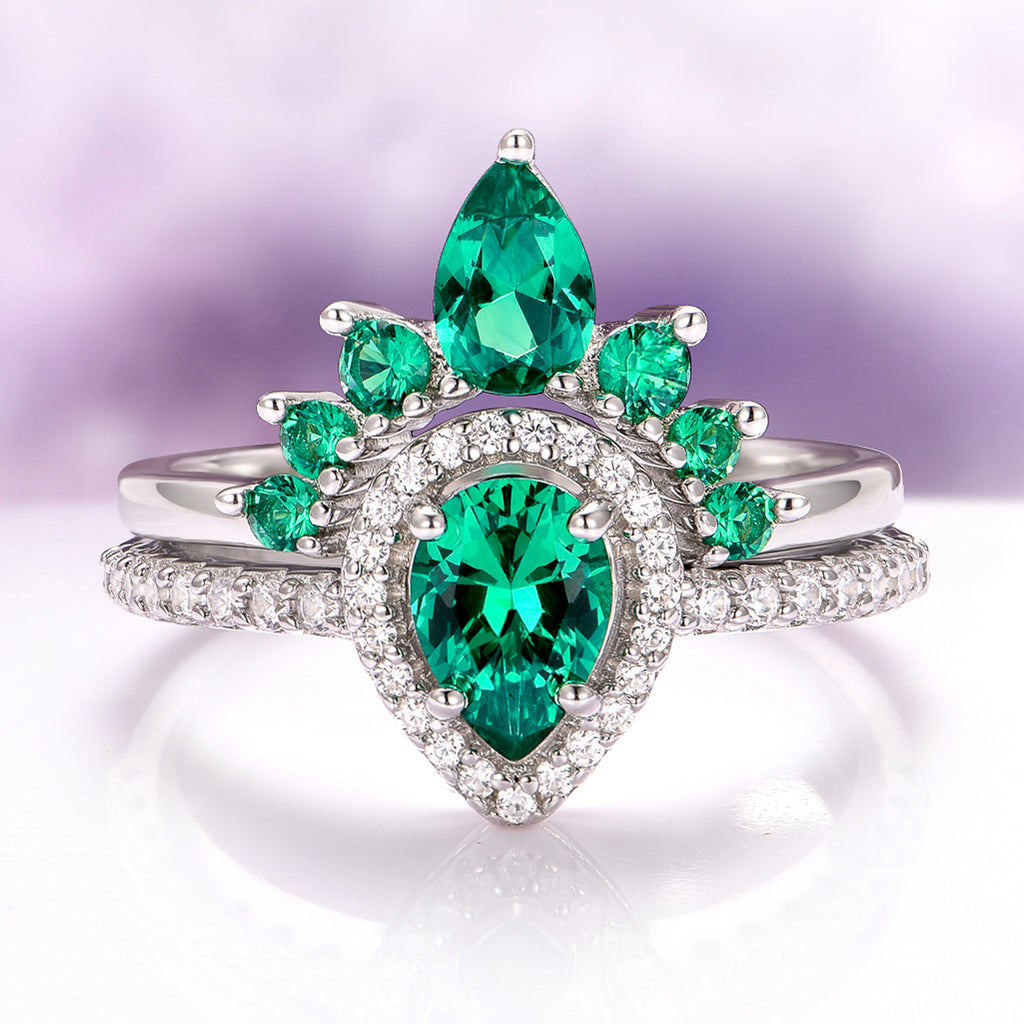 Amy Vintage Emerald Ring Set in Sterling Silver – Aquamarise